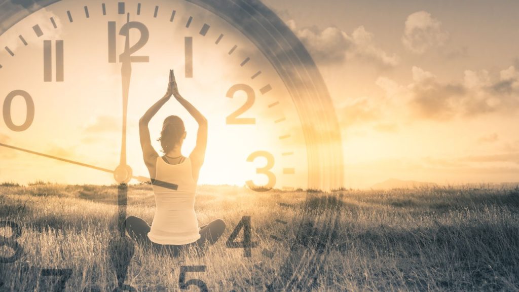 15 Powerful Ways To Manifest Positive Energy In Your Life ...
