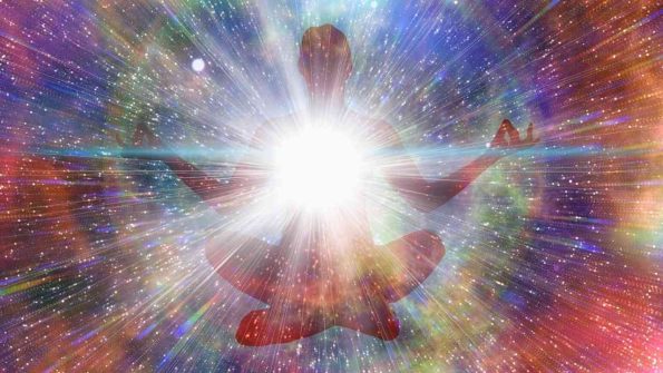 White Aura: 10 Meanings, Traits & More (Complete Guide) - Subconscious ...
