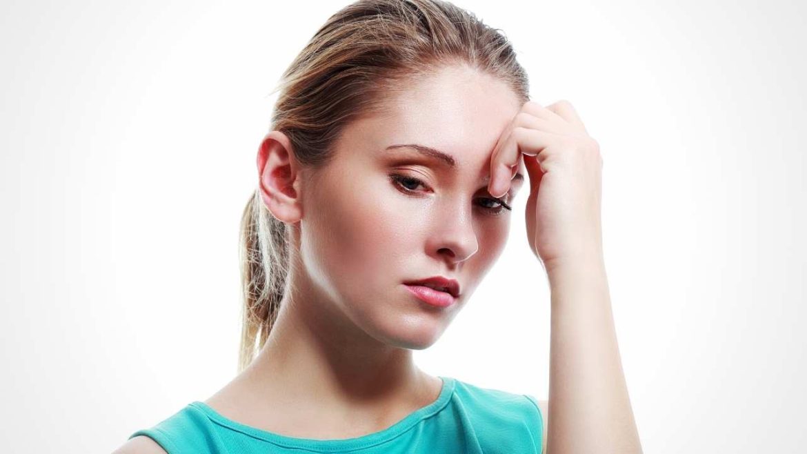 11 Habits Of The Poor Mindset & How To Break The Cycle